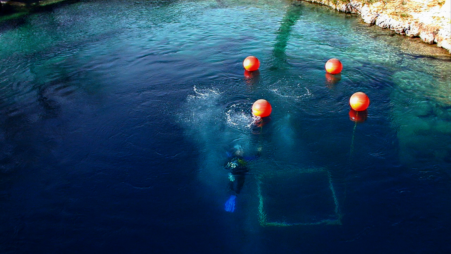 Forbidden Cave Dive: Blue Hole - Dustbowl Highway
